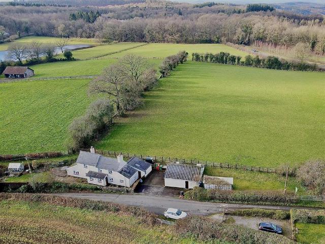 2 bedroom cottage for sale