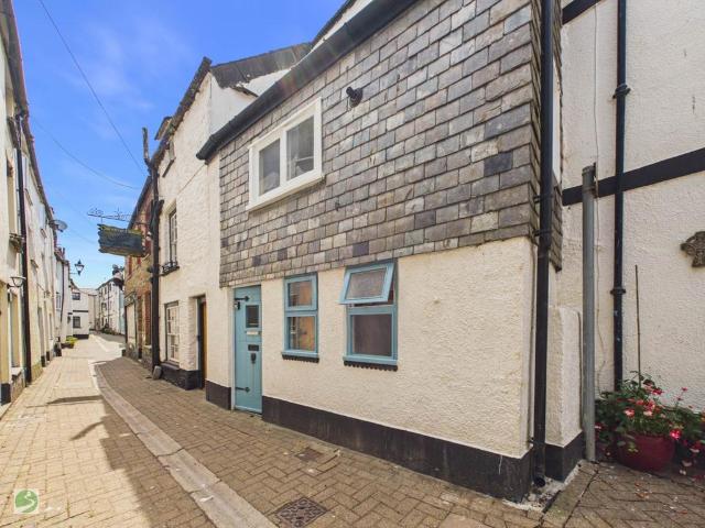 2 bedroom cottage for sale