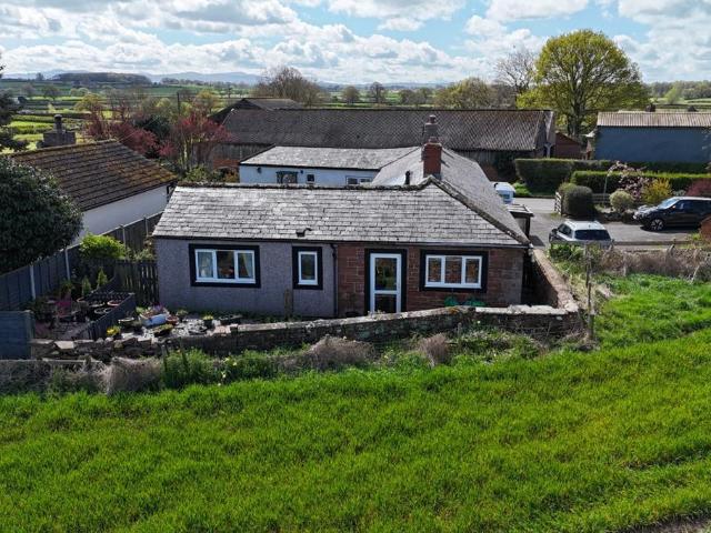 2 bedroom cottage for sale