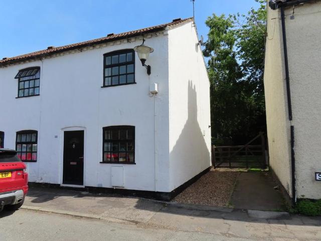 2 bedroom cottage for sale