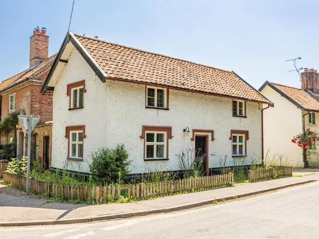 2 bedroom cottage for sale