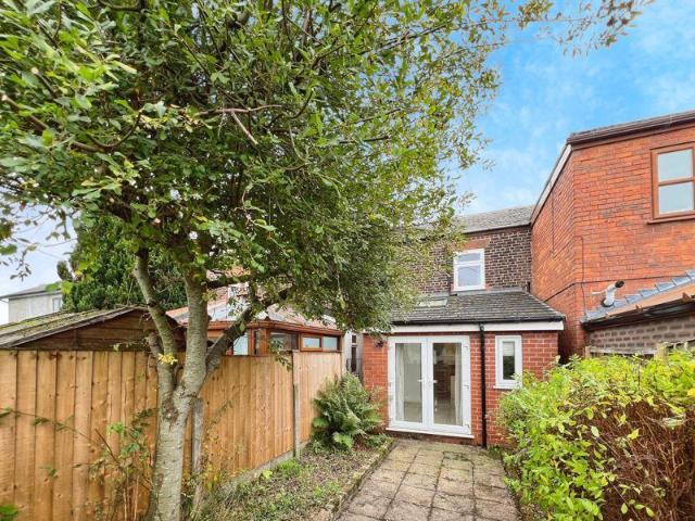2 bedroom cottage for sale