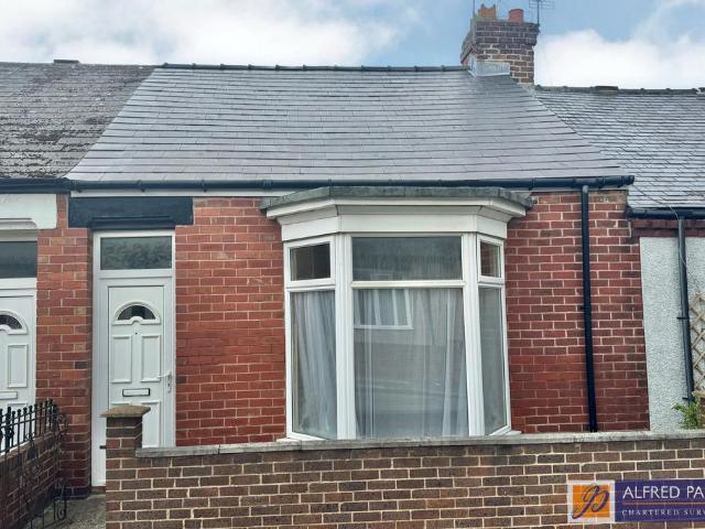 2 bedroom cottage for sale