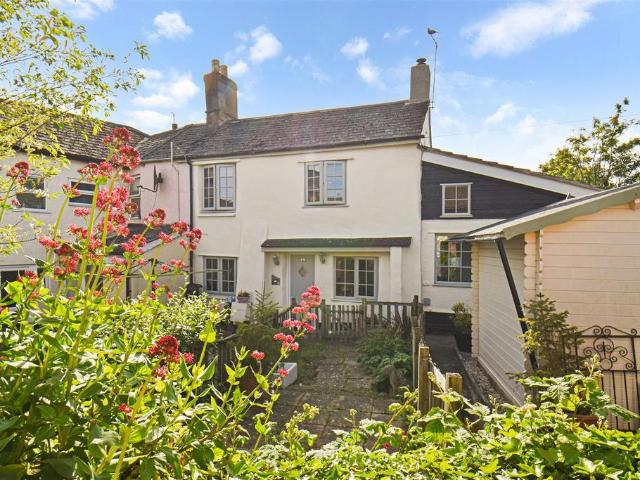 2 bedroom cottage for sale
