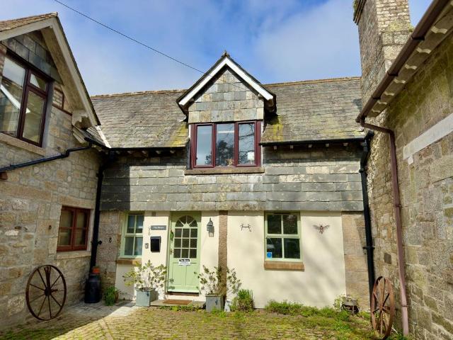 2 bedroom cottage for sale