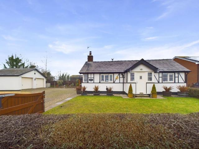 2 bedroom cottage for sale