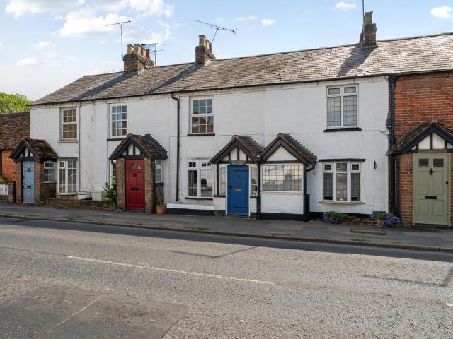2 bedroom cottage for sale