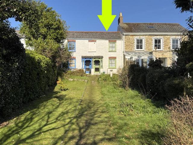 2 bedroom cottage for sale