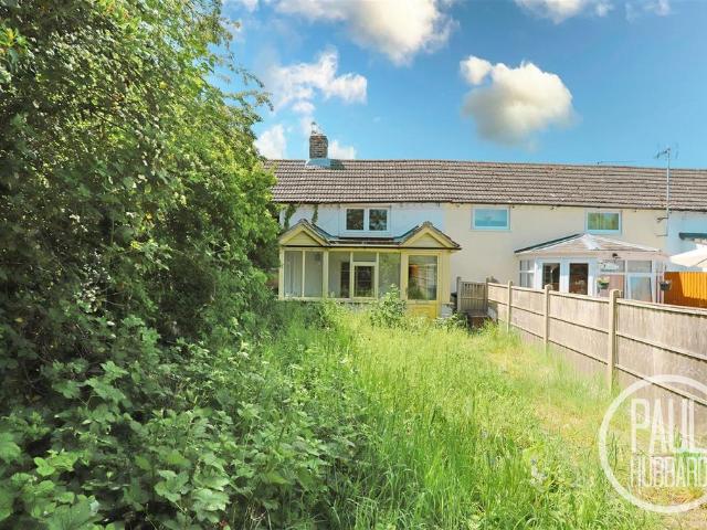 2 bedroom cottage for sale