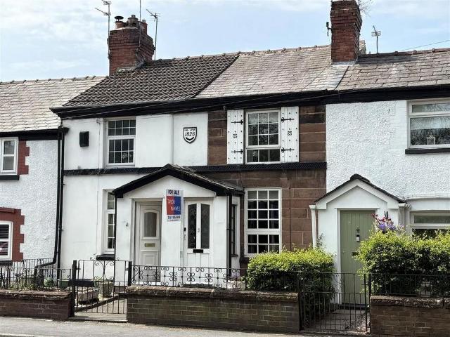 2 bedroom cottage for sale