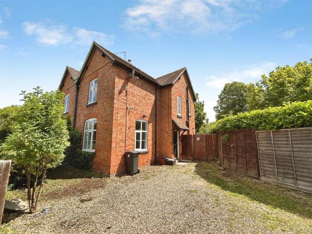 2 bedroom cottage for sale