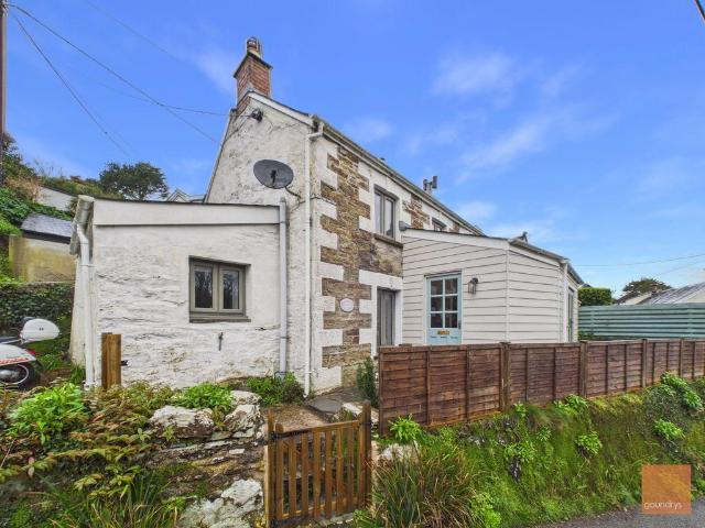 2 bedroom cottage for sale