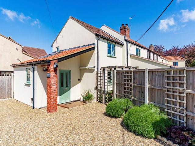 2 bedroom cottage for sale