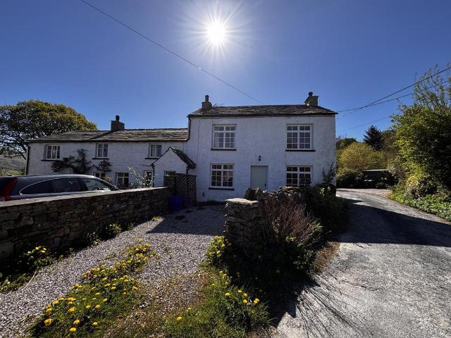 2 bedroom cottage for sale