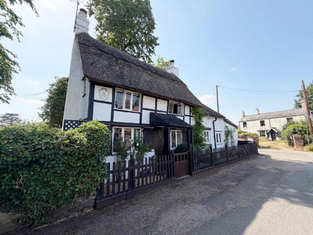 2 bedroom cottage for sale