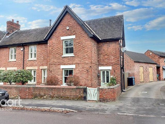 2 bedroom cottage for sale