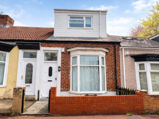 2 bedroom cottage for sale