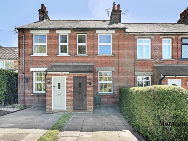 2 bedroom cottage for sale