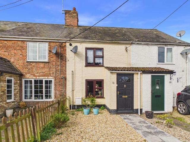 2 bedroom cottage for sale