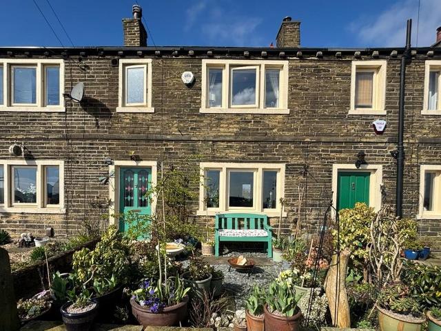 2 bedroom cottage for sale