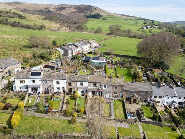 2 bedroom cottage for sale
