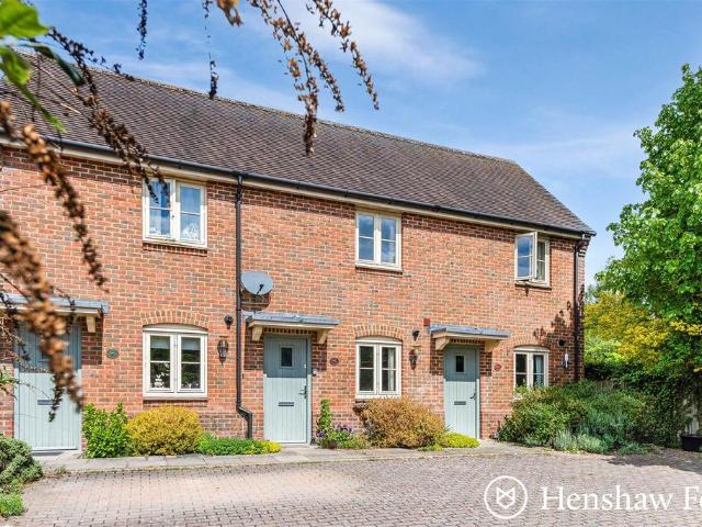 2 bedroom cottage for sale