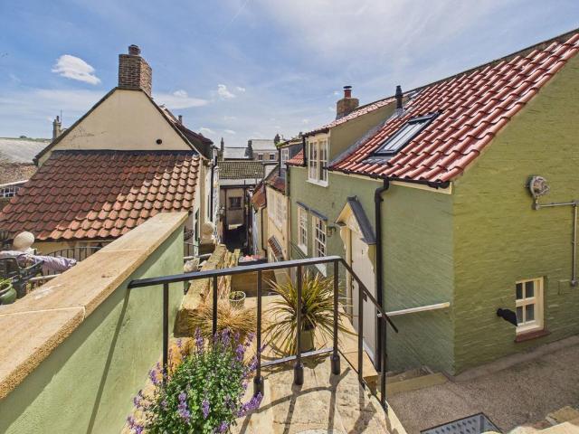 2 bedroom cottage for sale