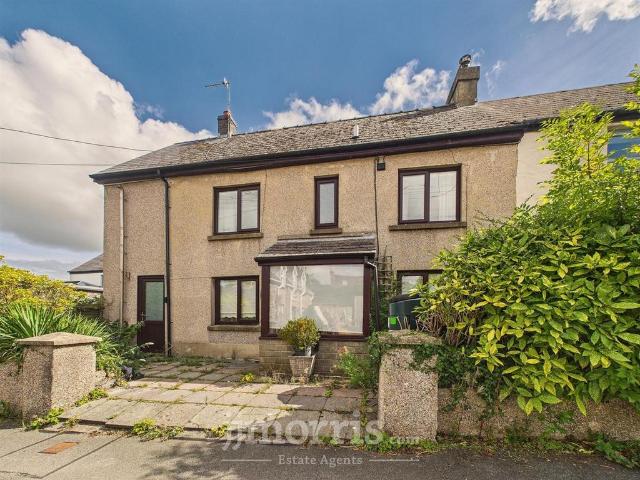 2 bedroom cottage for sale
