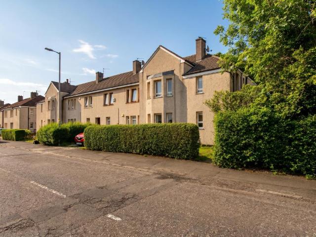 2 bedroom cottage for sale
