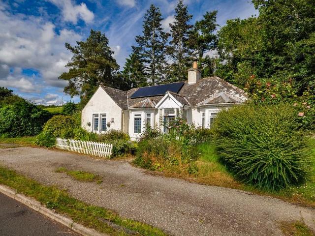 2 bedroom cottage for sale