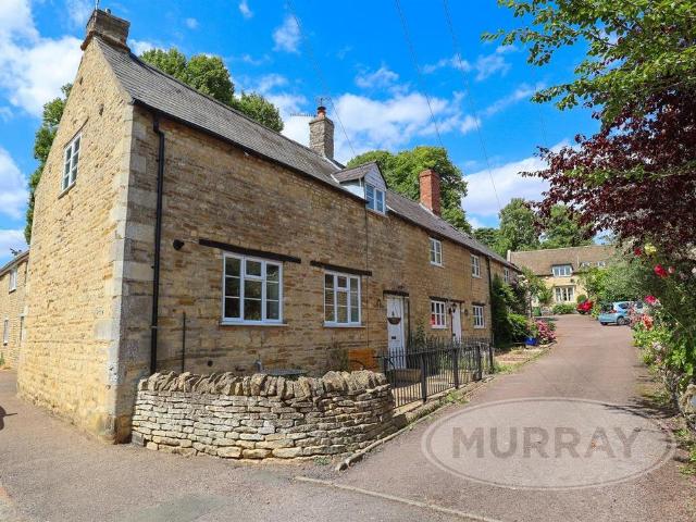 2 bedroom cottage for sale