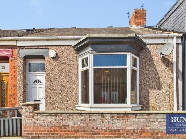 2 bedroom cottage for sale