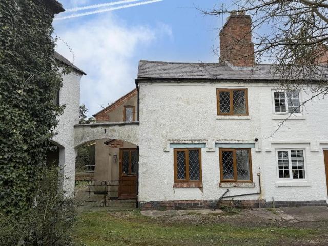 2 bedroom cottage for sale
