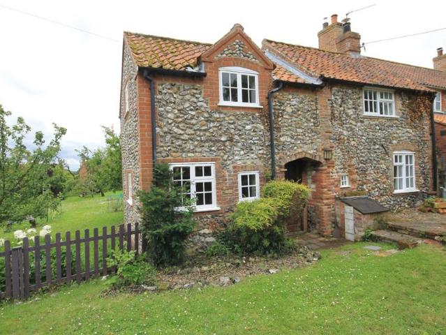 2 bedroom cottage for sale