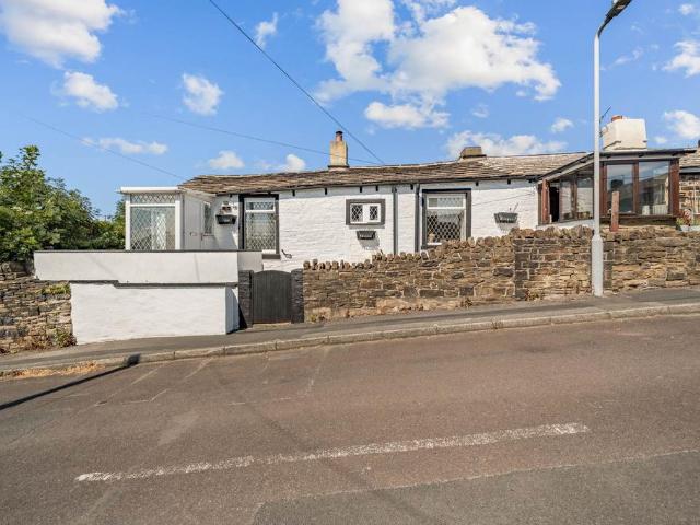 2 bedroom cottage for sale