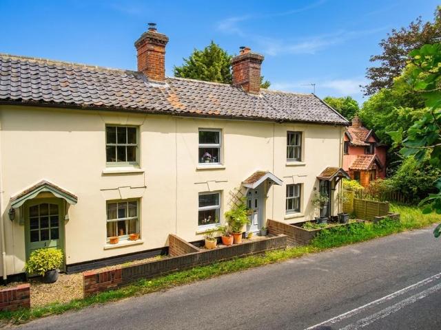 2 bedroom cottage for sale