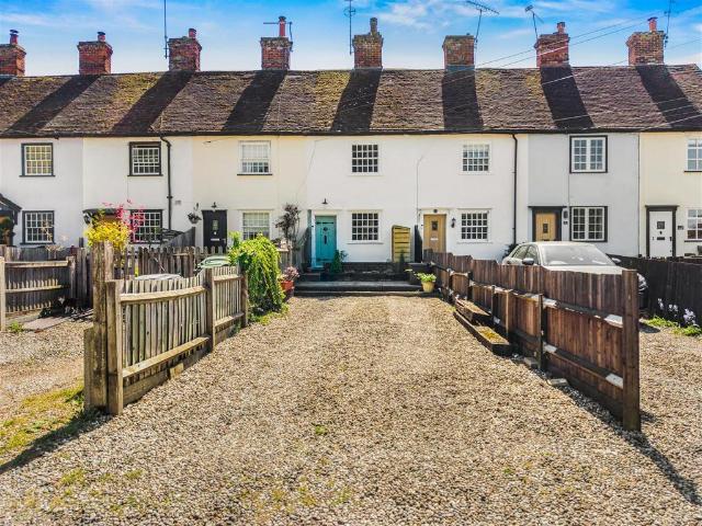2 bedroom cottage for sale
