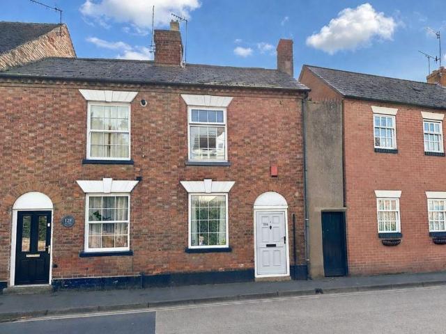 2 bedroom cottage for sale