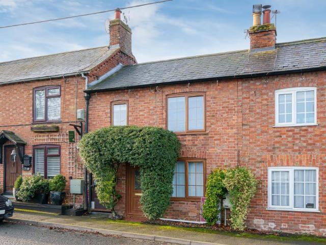 2 bedroom cottage for sale