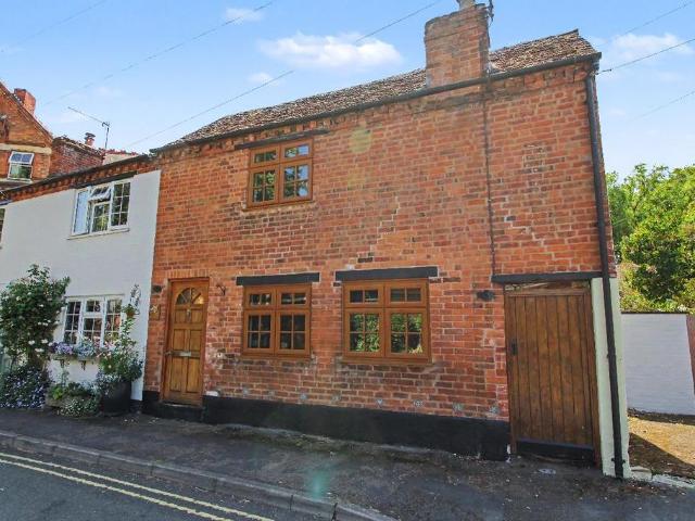 2 bedroom cottage for sale