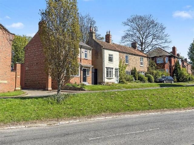 2 bedroom cottage for sale