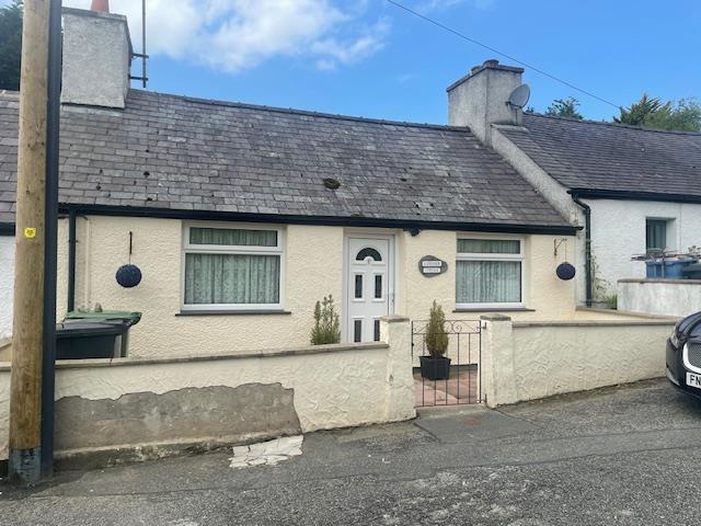 2 bedroom cottage for sale