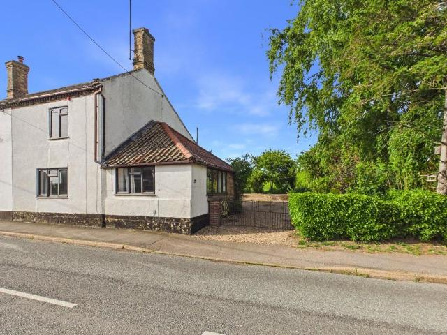 2 bedroom cottage for sale