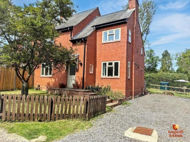 2 bedroom cottage for sale