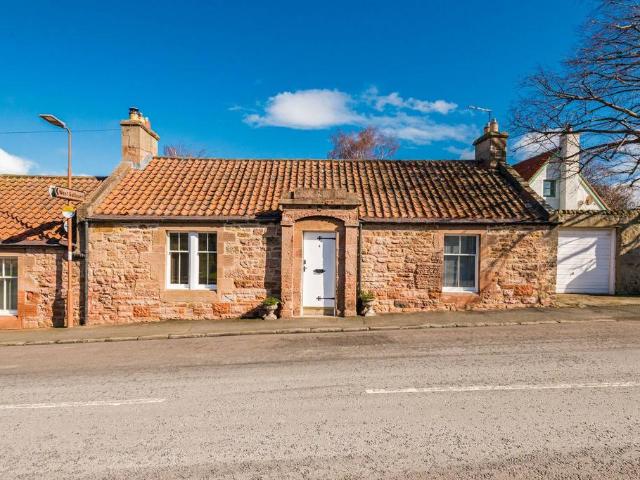 2 bedroom cottage for sale
