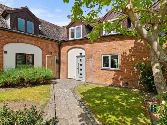 2 bedroom cottage for sale
