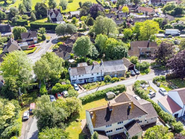 2 bedroom cottage for sale
