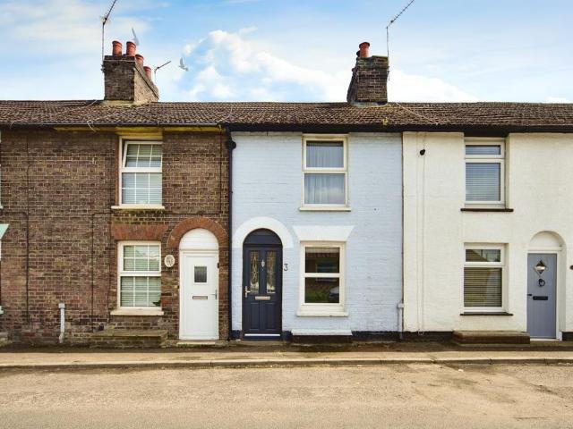 2 bedroom cottage for sale