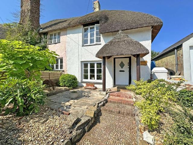 2 bedroom cottage for sale