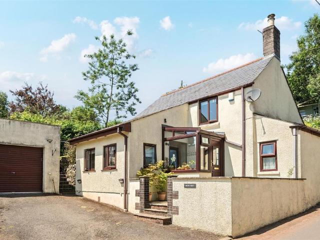 2 bedroom cottage for sale